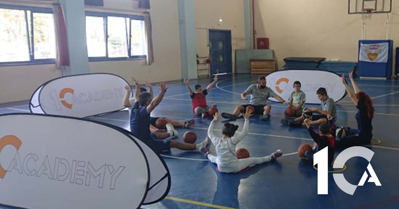 10Academy και Τζάμπολ Αγάπης ΜΑΖΙ!! - 10A
